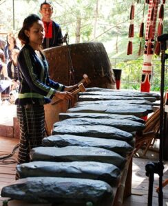 11 Popular Traditional Instruments in Vietnam You May Like - Hue Flavor